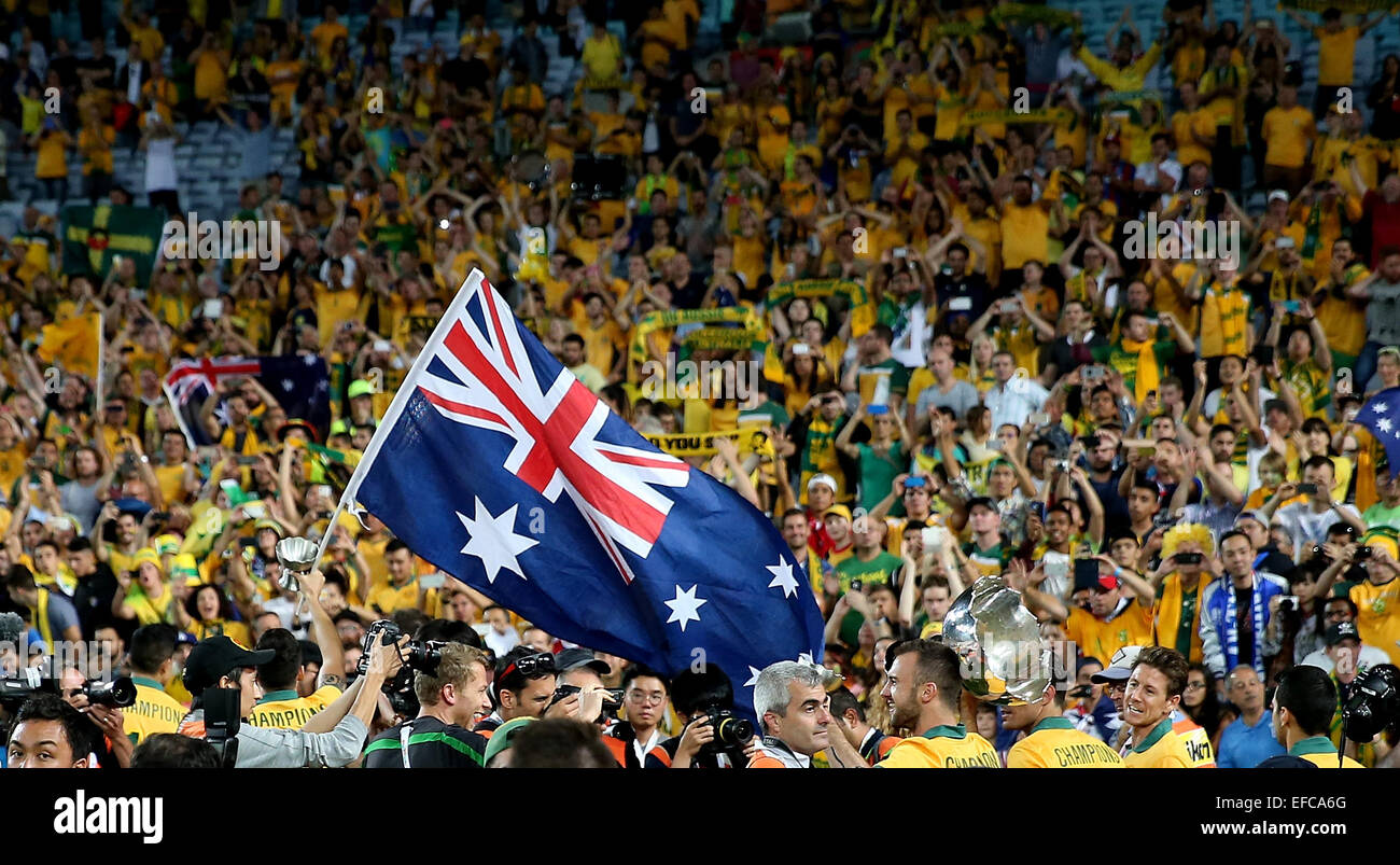 Sydney, Australia. 31st Jan, 2015. Australian players wave a national ...