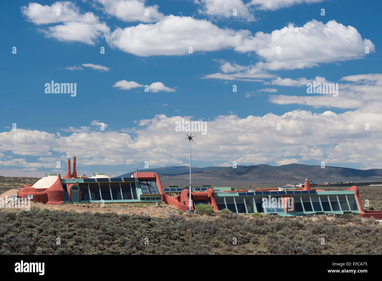 Solar building new mexico hi-res stock photography and images - Alamy