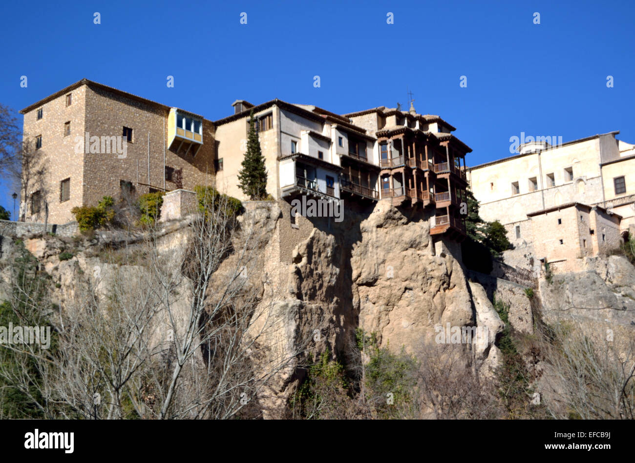 Hanging building cliff hi-res stock photography and images - Alamy