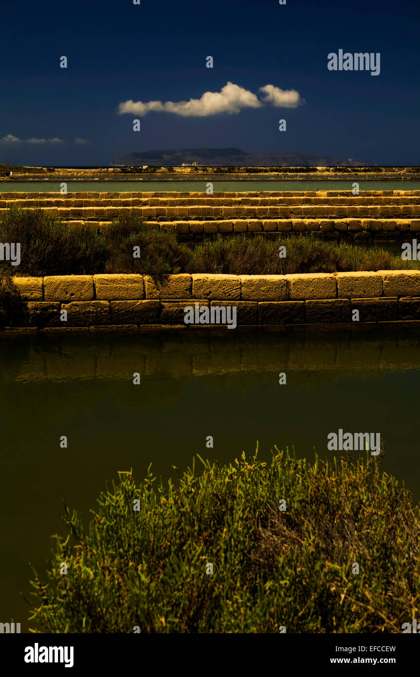 Natural Reserve Stagnone Lagoon of Marsala (Sicily), saltworks Stock ...