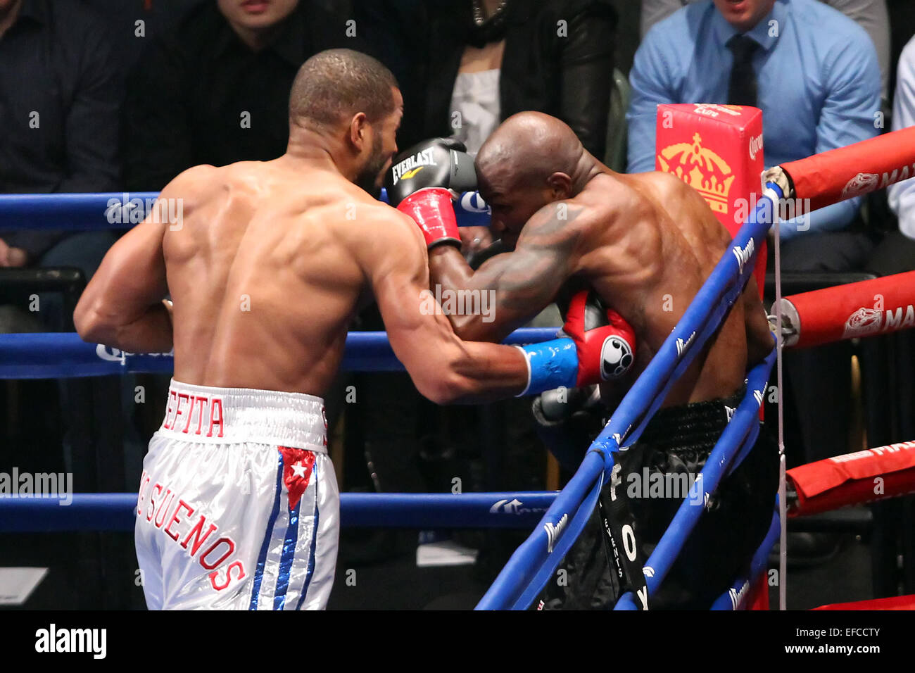 Barrera sullivan hi-res stock photography and images - Alamy