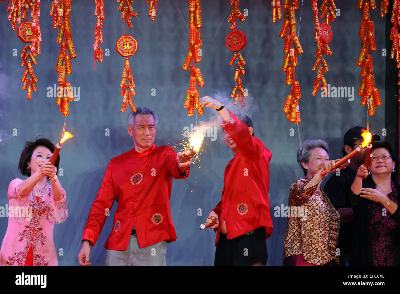 Singapore, L) and his wife Ho Ching (2nd. 31st Jan, 2015. Singapore's ...