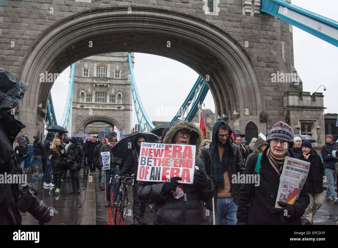 London, 31st January 2015. Protesters march to City Hall in grim ...