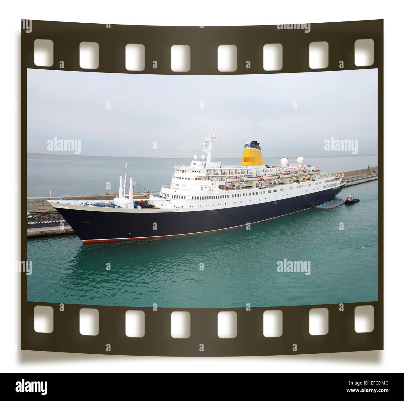 Travel ocean liner Cut Out Stock Images & Pictures - Alamy