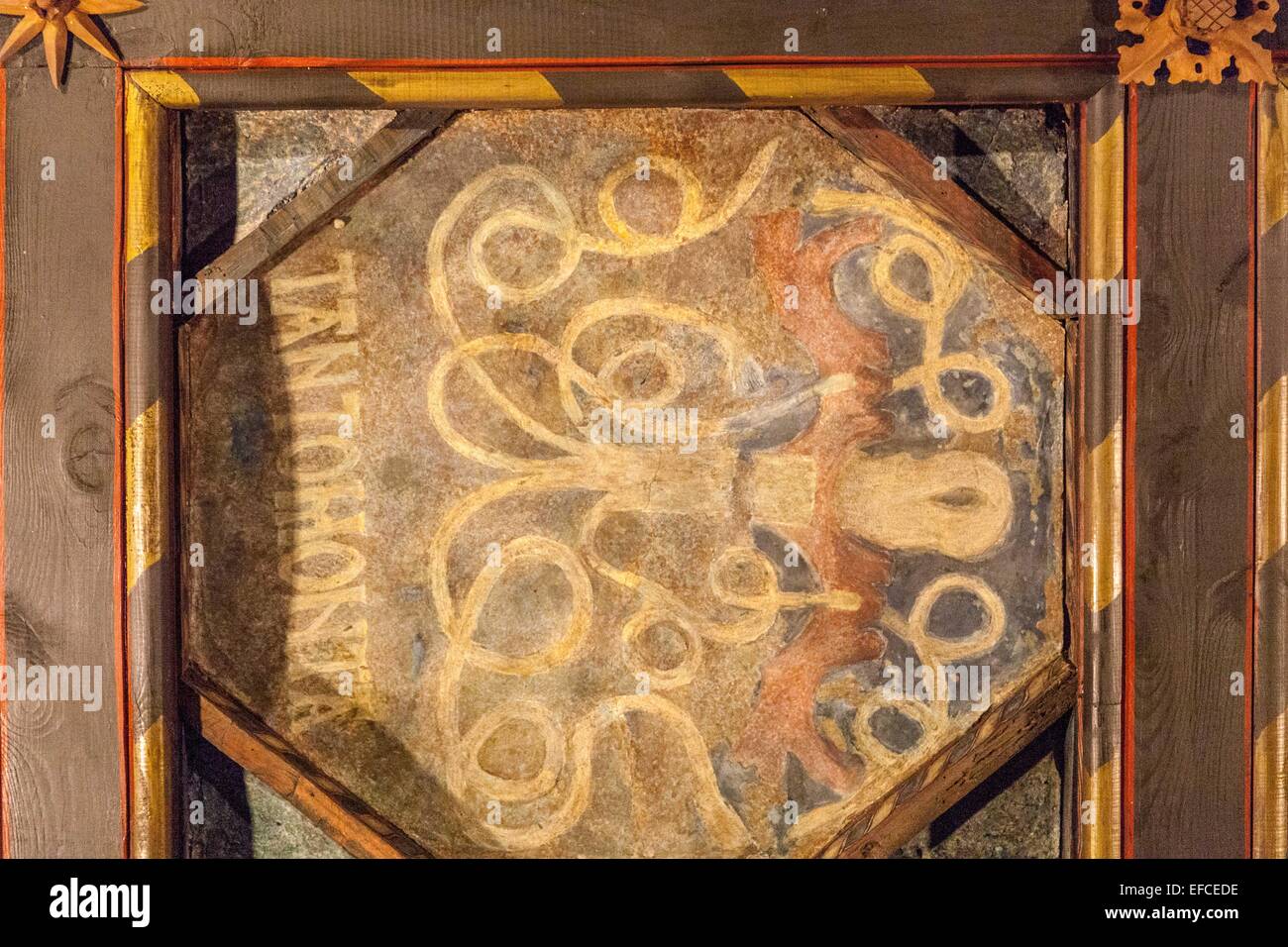 Elaborate abstract geometric Islamic pattern decorating the ceiling of ...