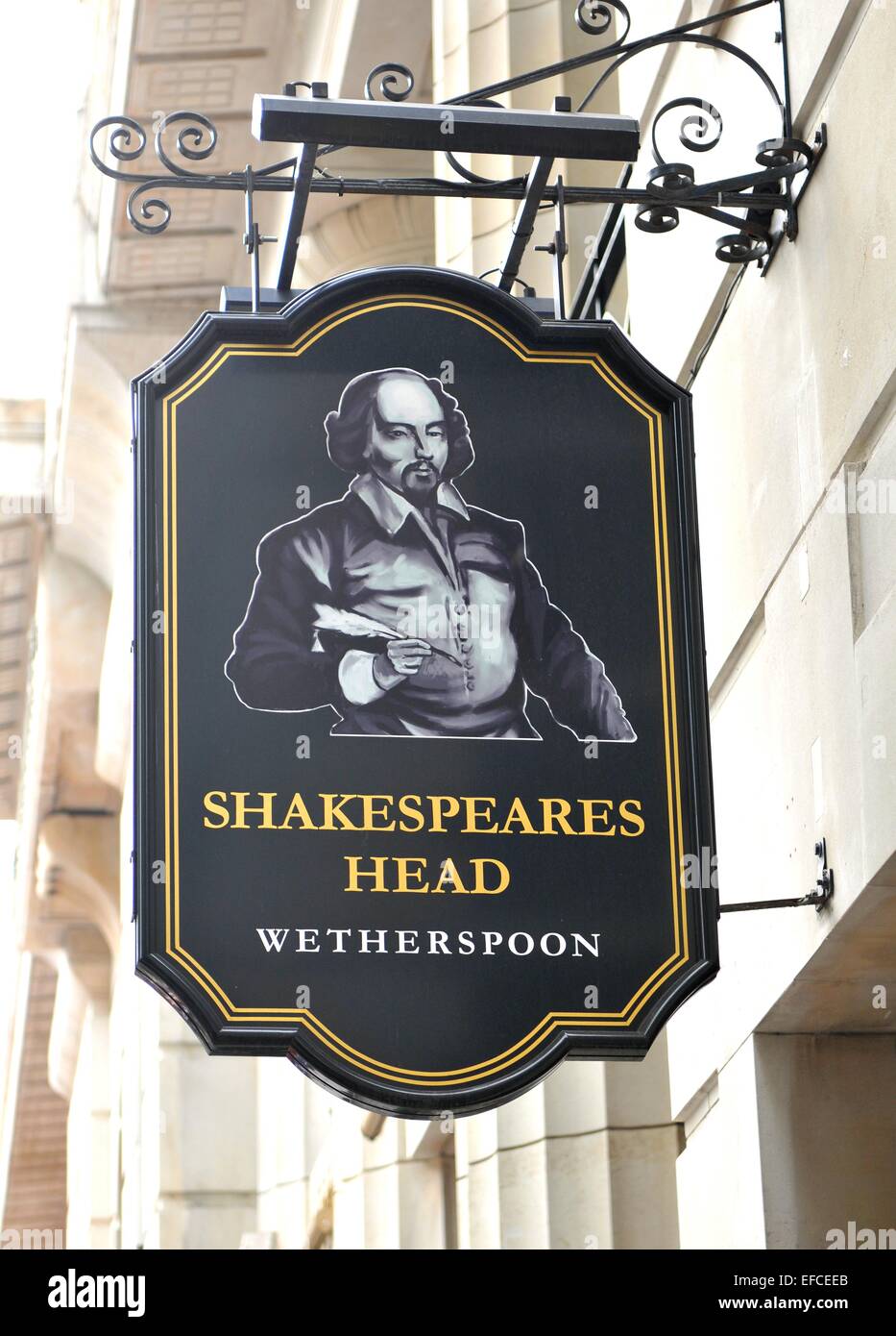 Restaurant shakespeares head london hi-res stock photography and images ...