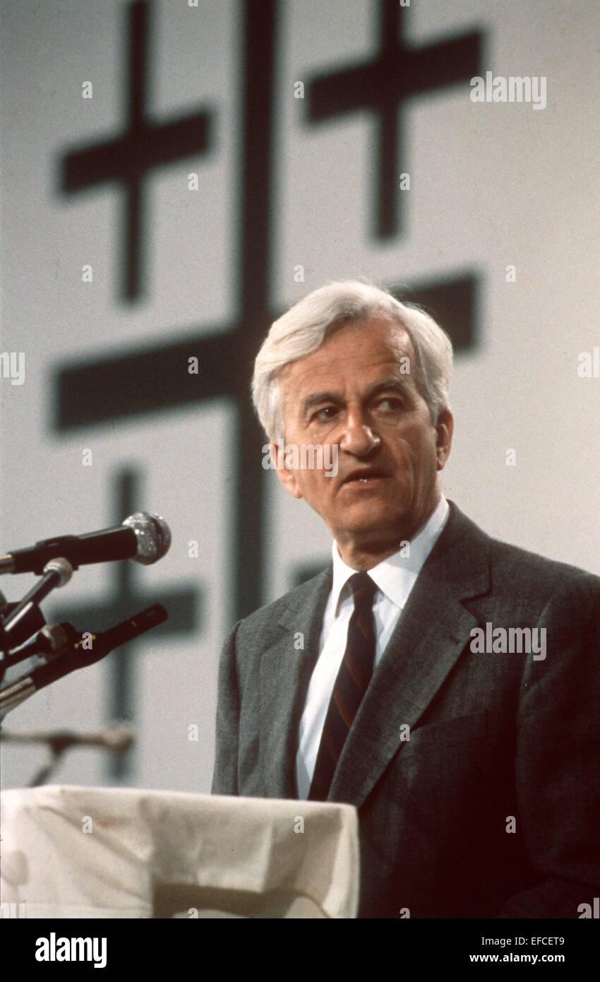 (FILE) An archive picture dated 31 May 1985, shows former German ...
