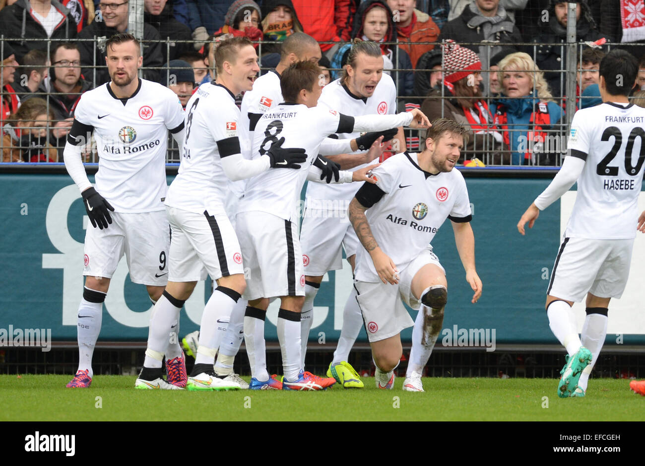 Freiburg, Germany. 31st Jan, 2015. Frankfurt's Marco Russ (2nd from R ...