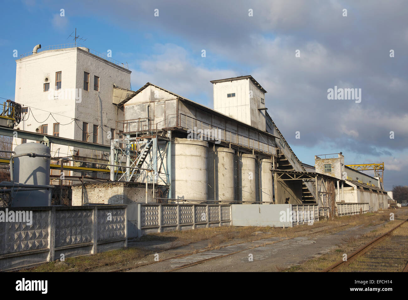 Old factory in the city industrial zone Stock Photo - Alamy