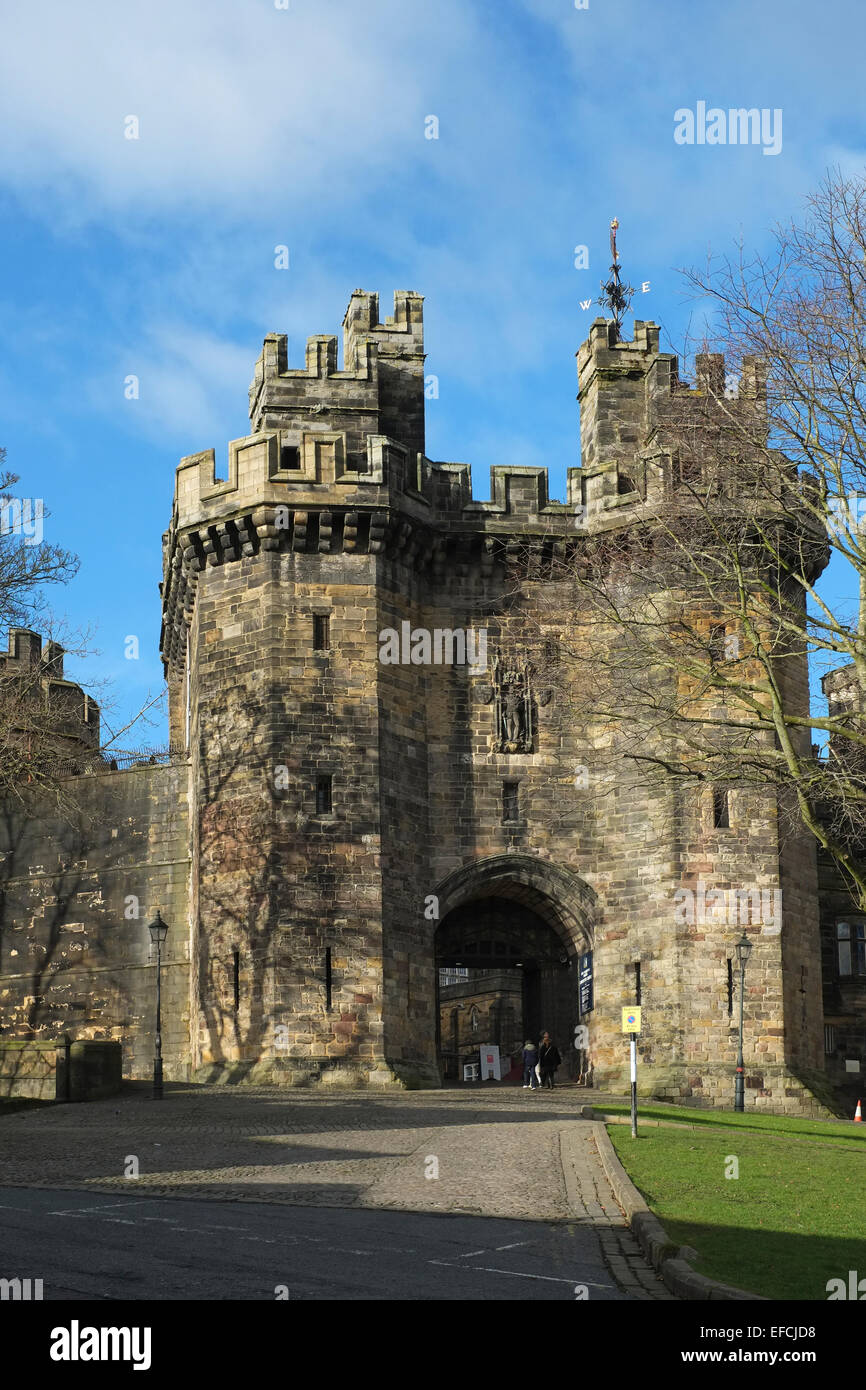Lancaster Castle's 15th century entrance Stock Photo - Alamy