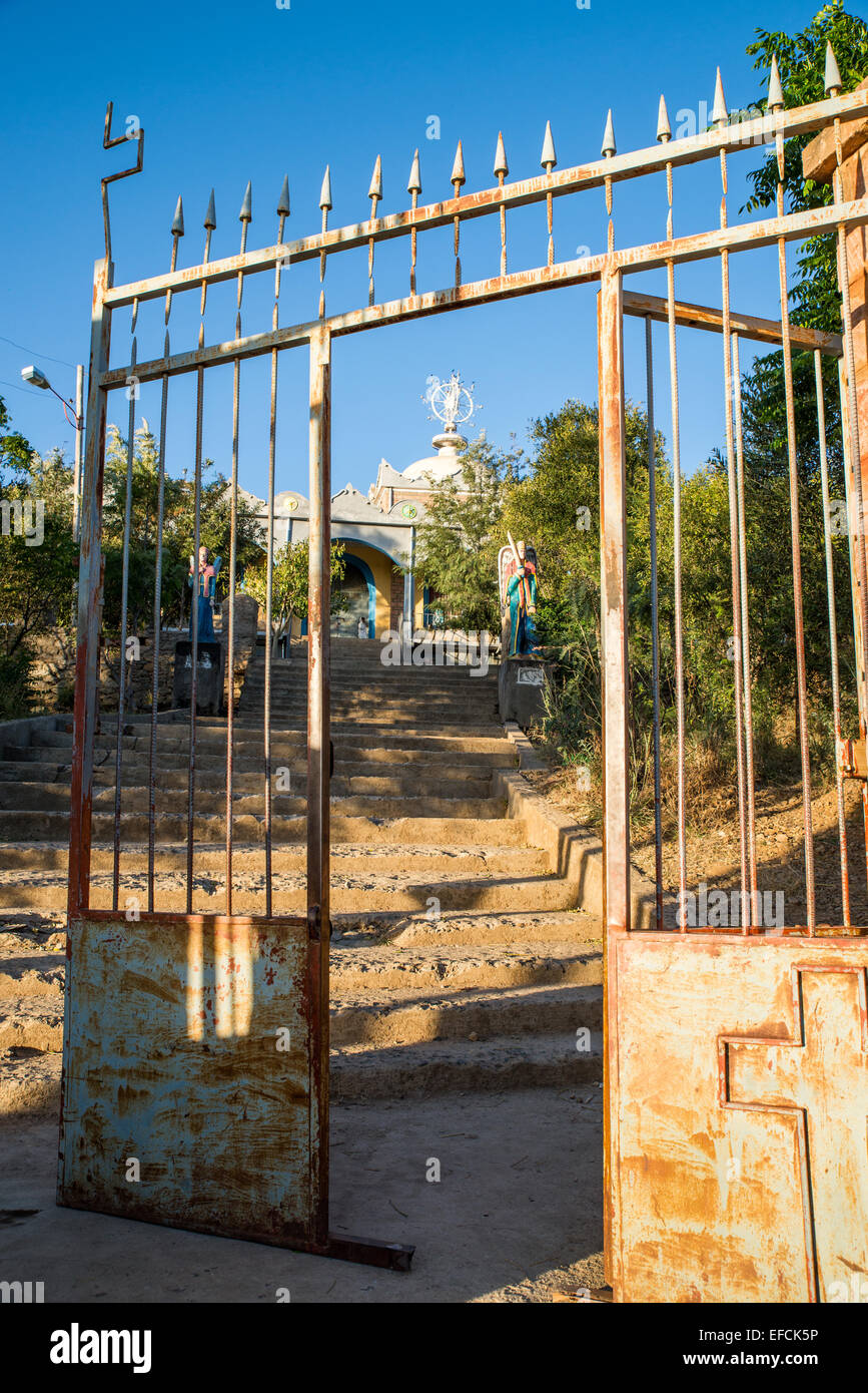 Axum cross hi-res stock photography and images - Alamy