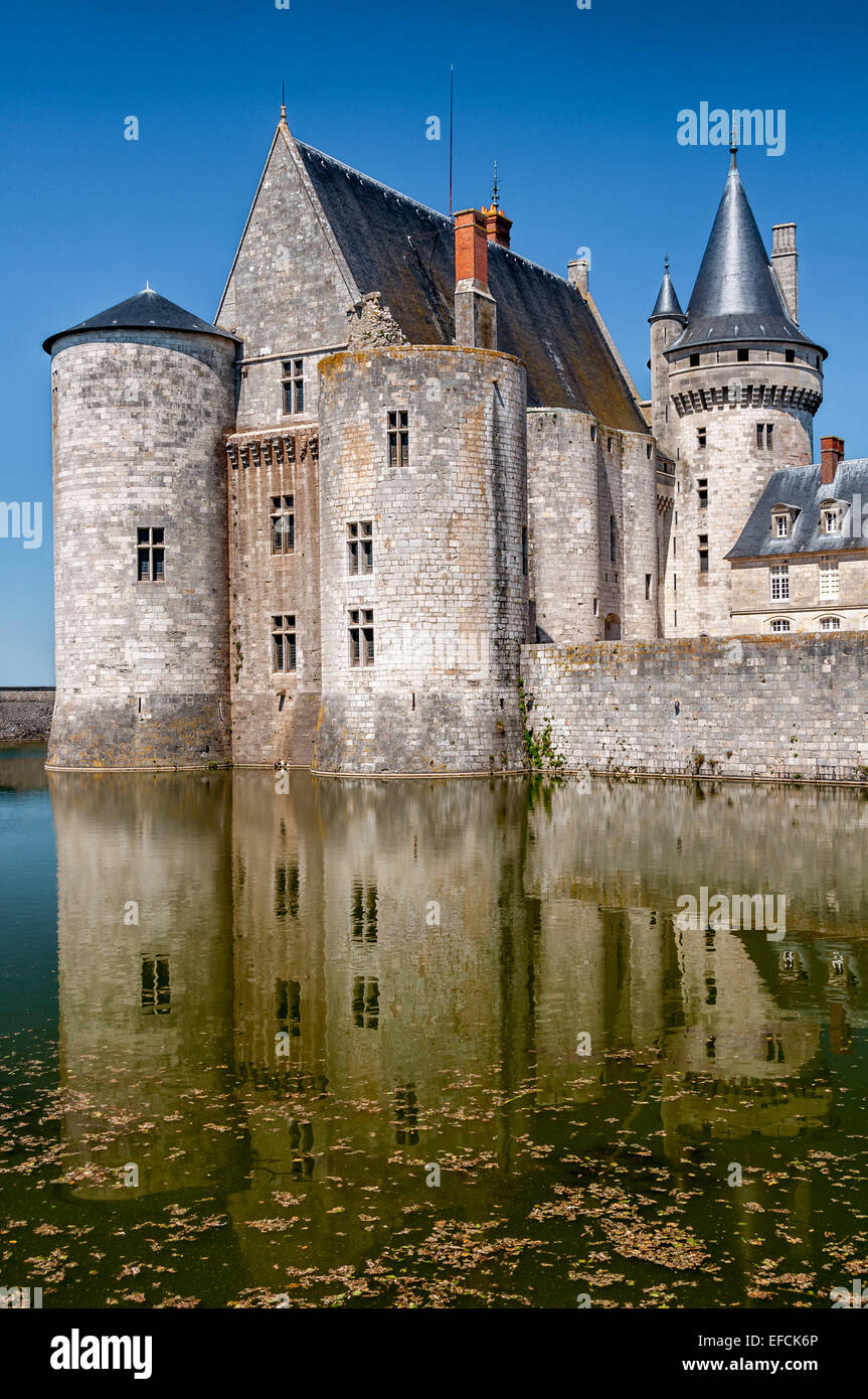 The Chateau at Sully Sur Loire in France Stock Photo - Alamy