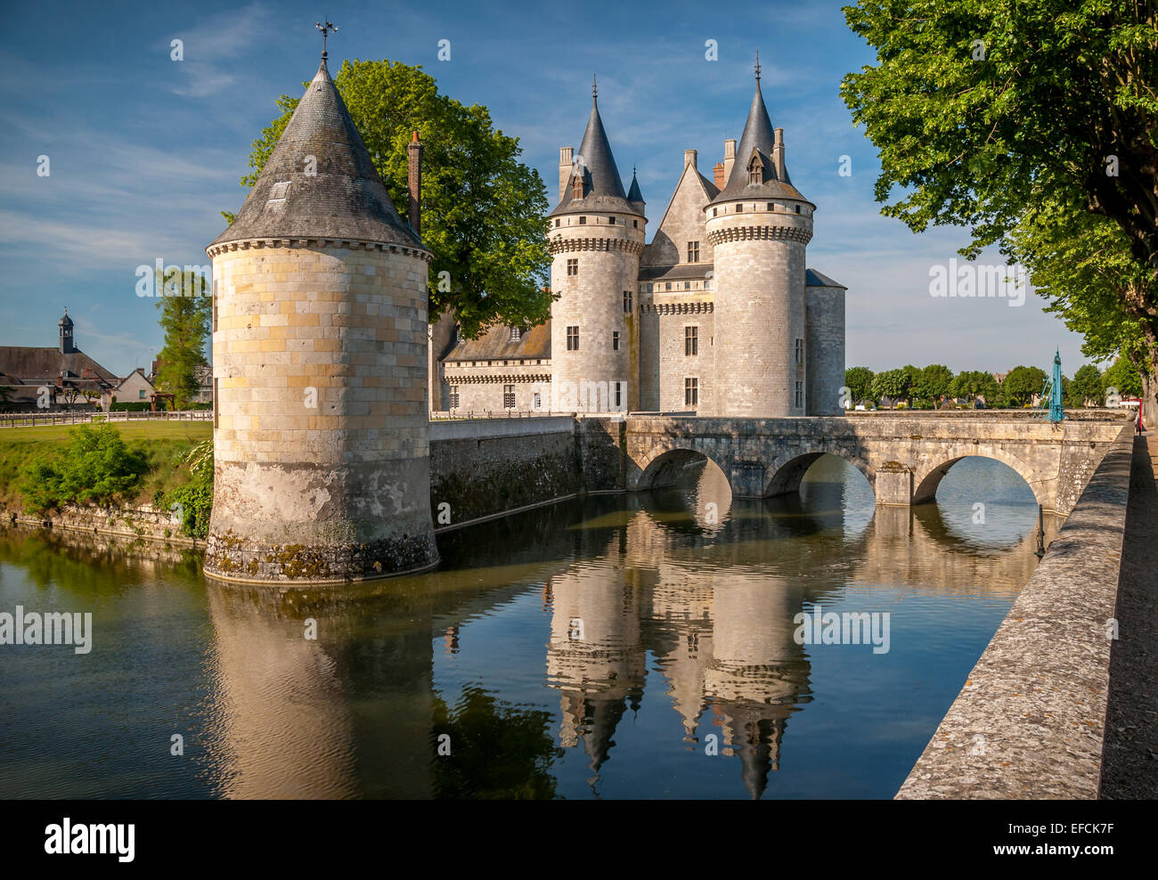 The Chateau at Sully Sur Loire in France Stock Photo - Alamy
