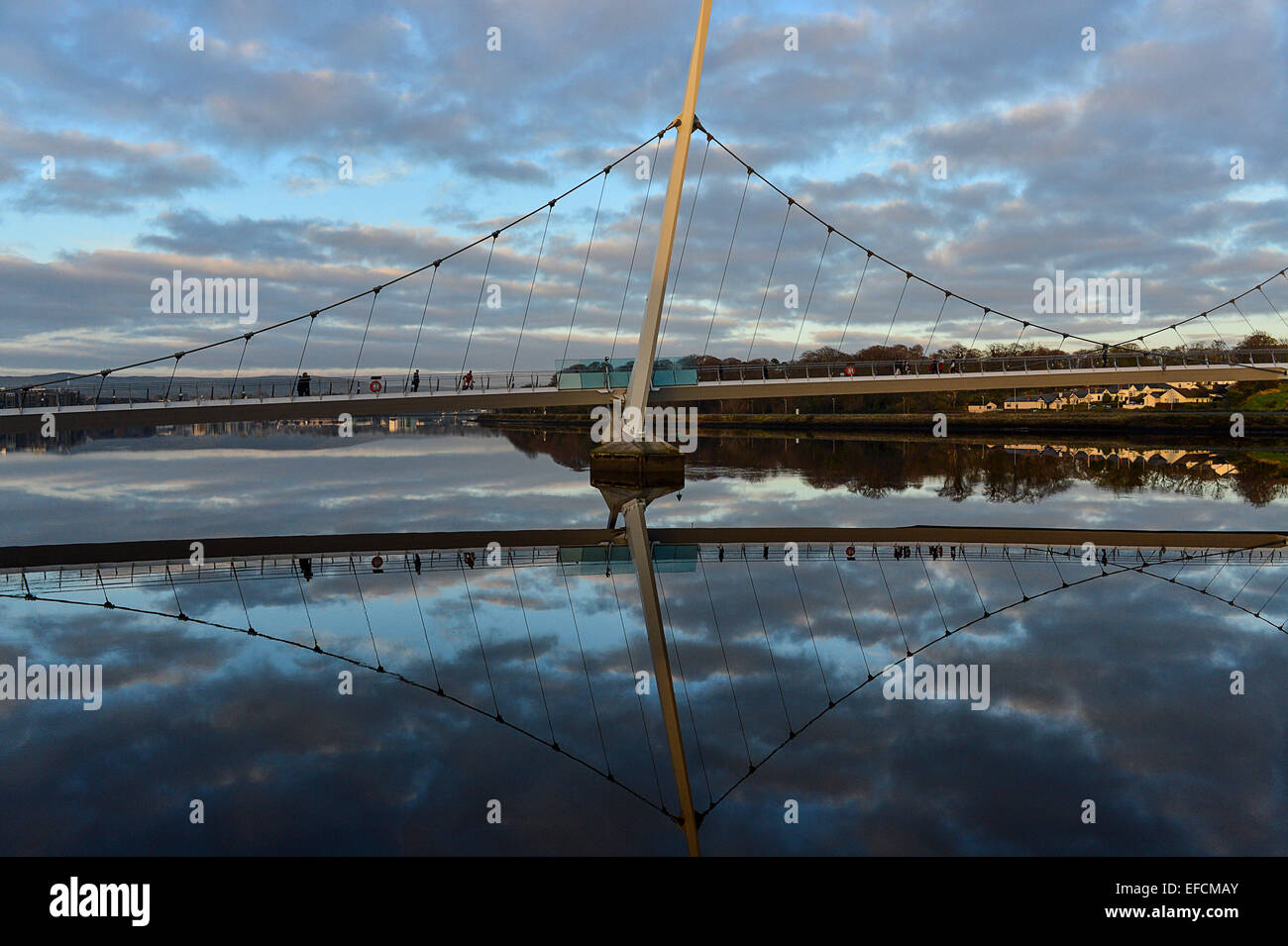 The Peace Bridge and River Foyle, Londonderry (Derry), Northern Ireland ...