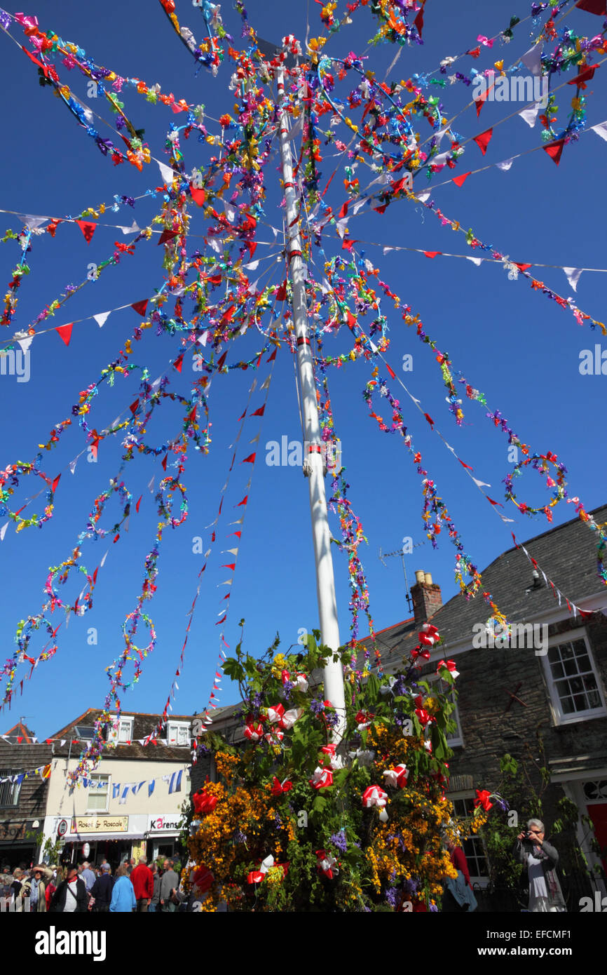 A tall Maypole decorated with flags and garland hoops Stock Photo - Alamy