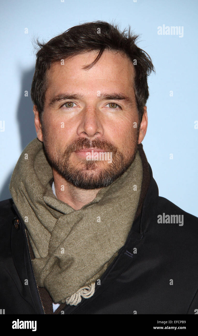 Actor matthew settle hi-res stock photography and images - Alamy