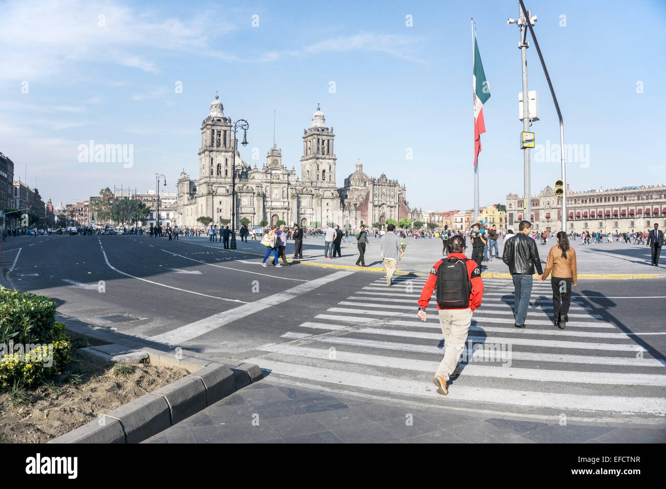 Outdoor activities in mexico city hi-res stock photography and images ...