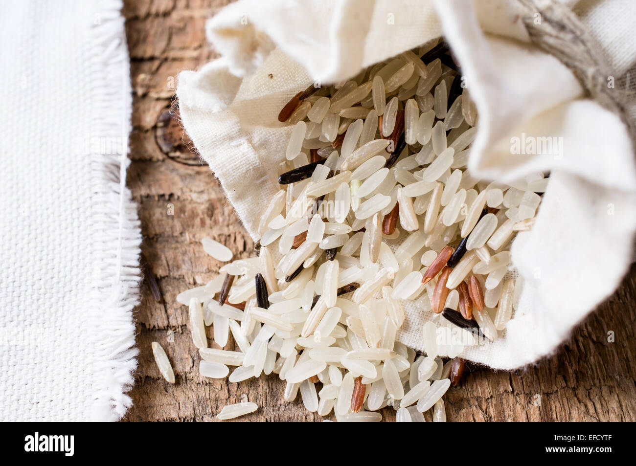 Mix of different species and varieties of rice Stock Photo - Alamy