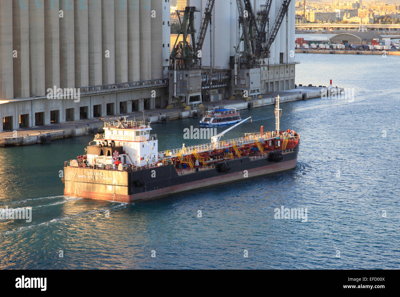 Grain tanker hi-res stock photography and images - Alamy