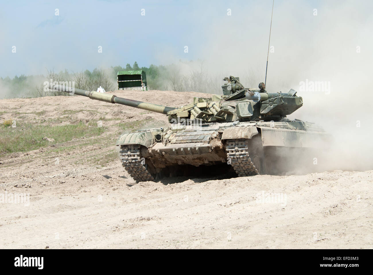 T-64BV moves on training range Stock Photo - Alamy