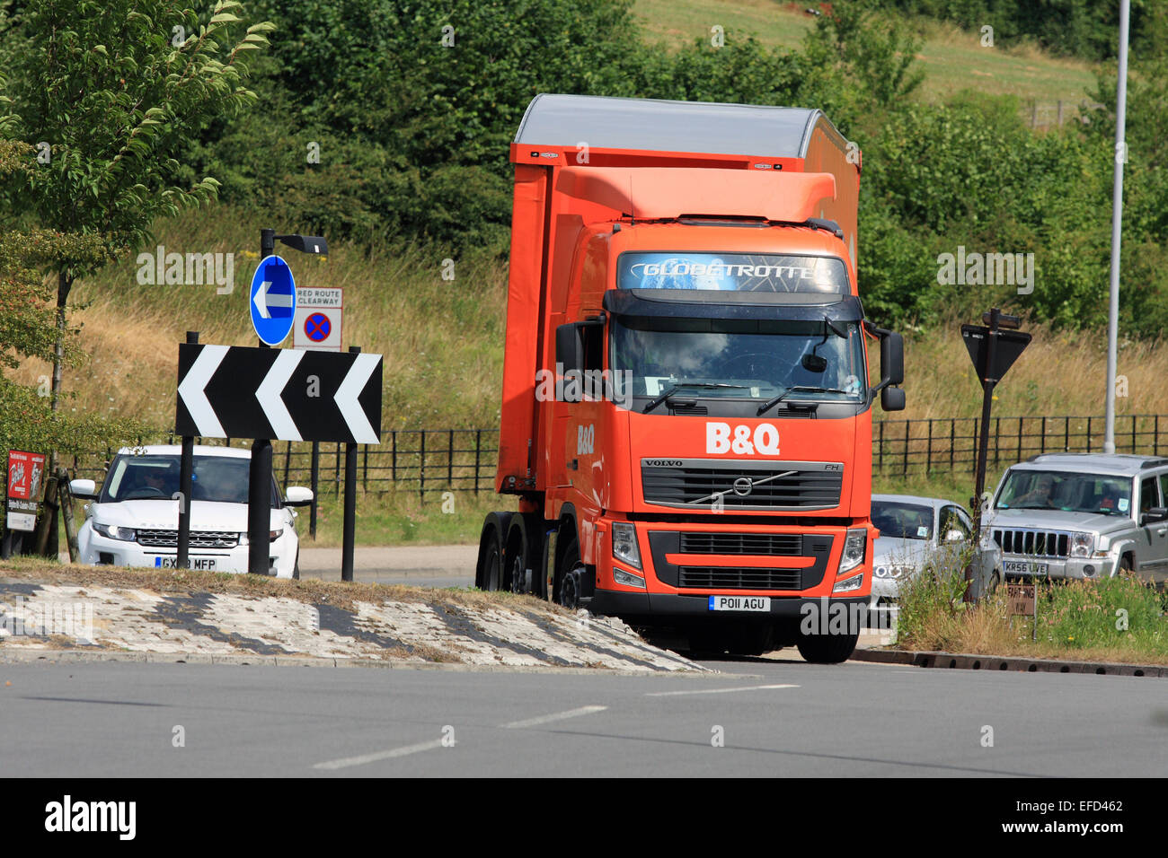 Truck roundabout hi-res stock photography and images - Alamy
