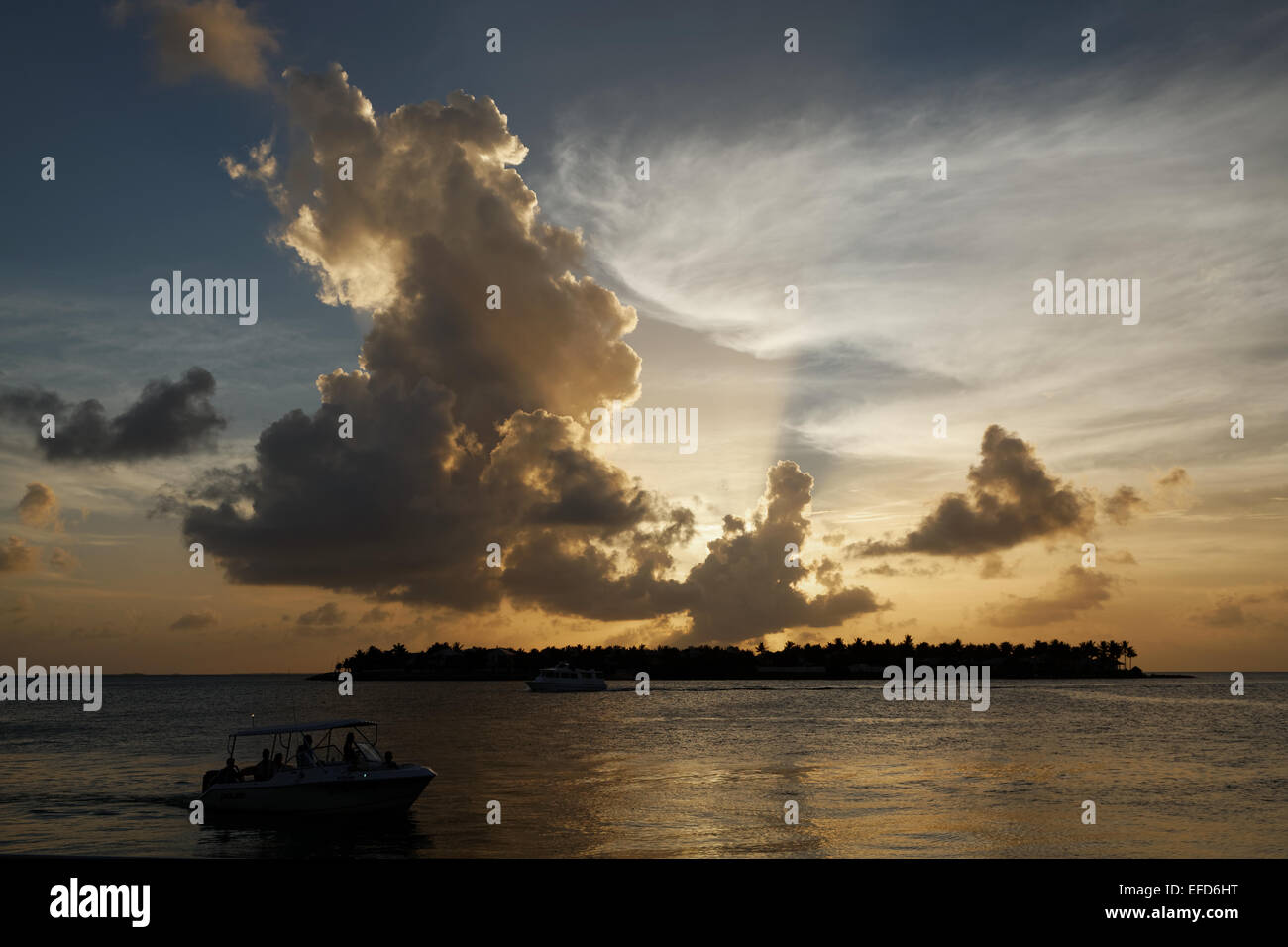 Key west ocean cruise hi-res stock photography and images - Alamy