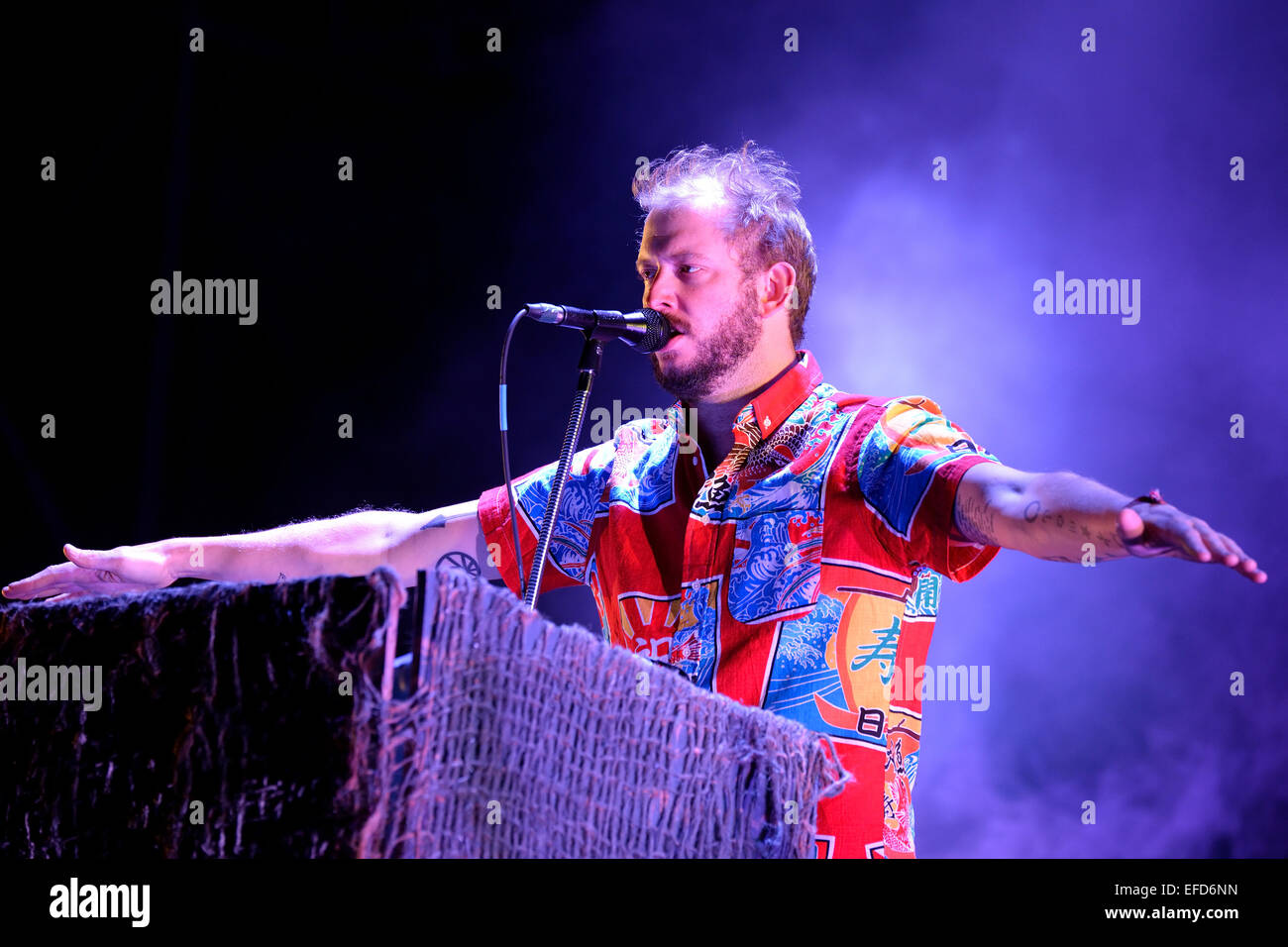 Hawaiian shirt hi-res stock photography and images - Alamy