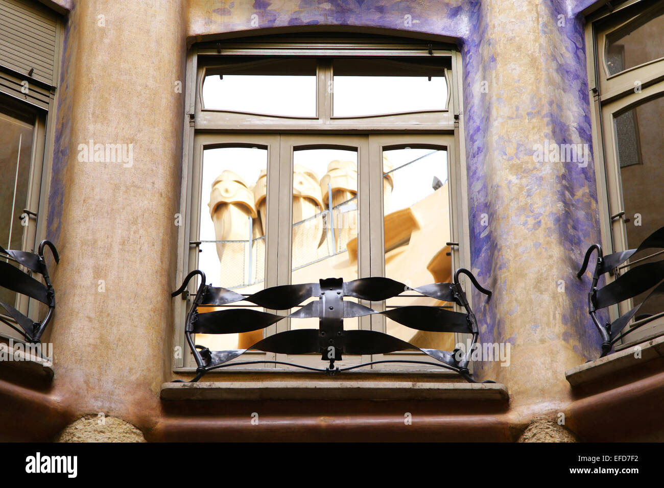 gaudi antoni casa batllo mila window spanish architecture beautiful ...