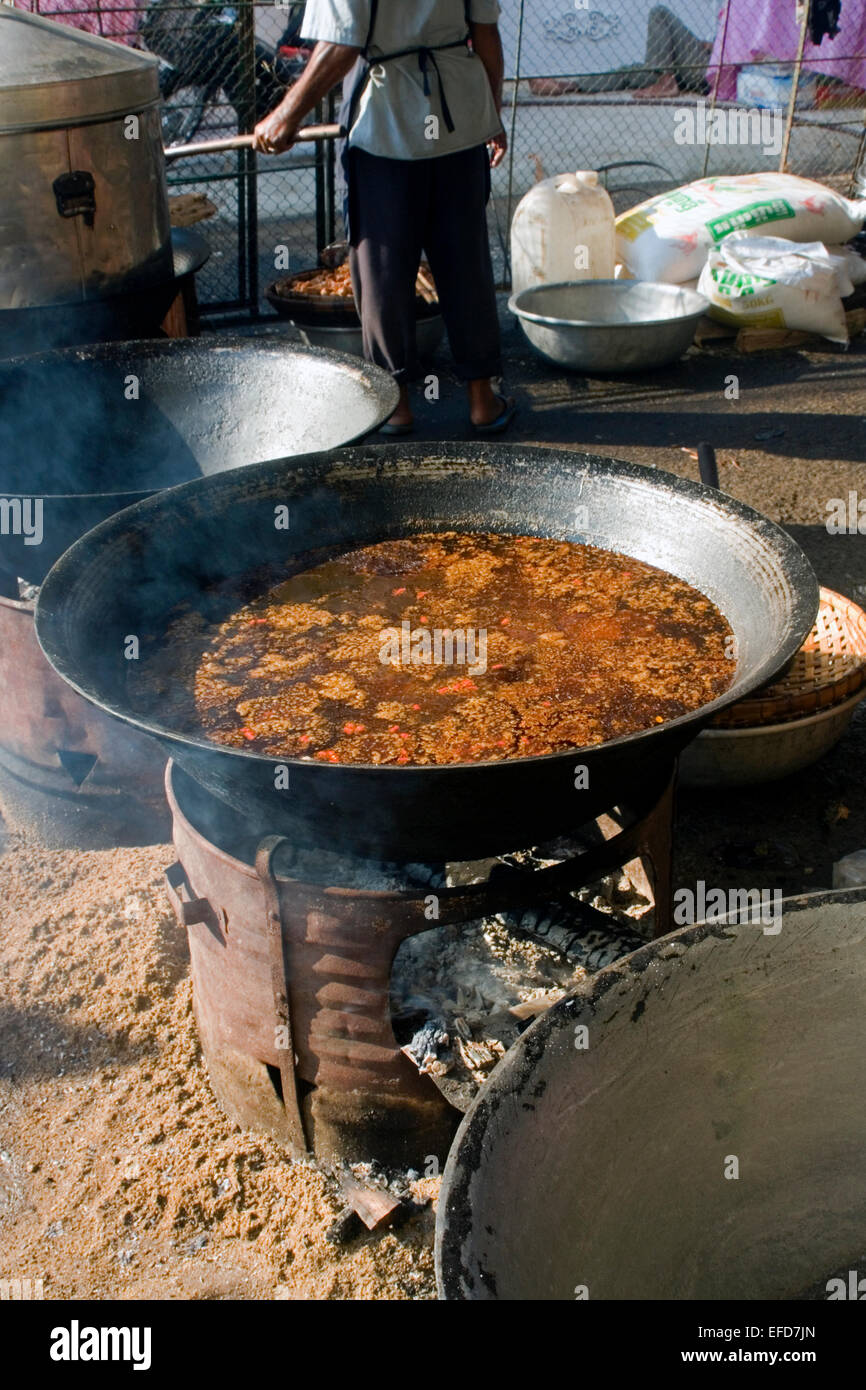 Vat on food hi-res stock photography and images - Alamy