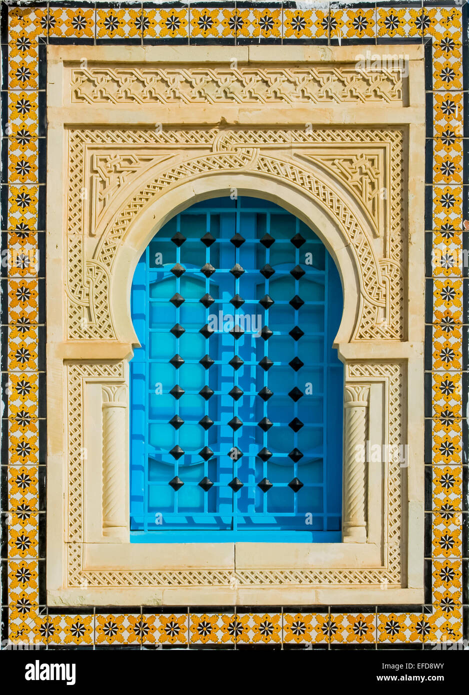 Arabic house window hi-res stock photography and images - Alamy