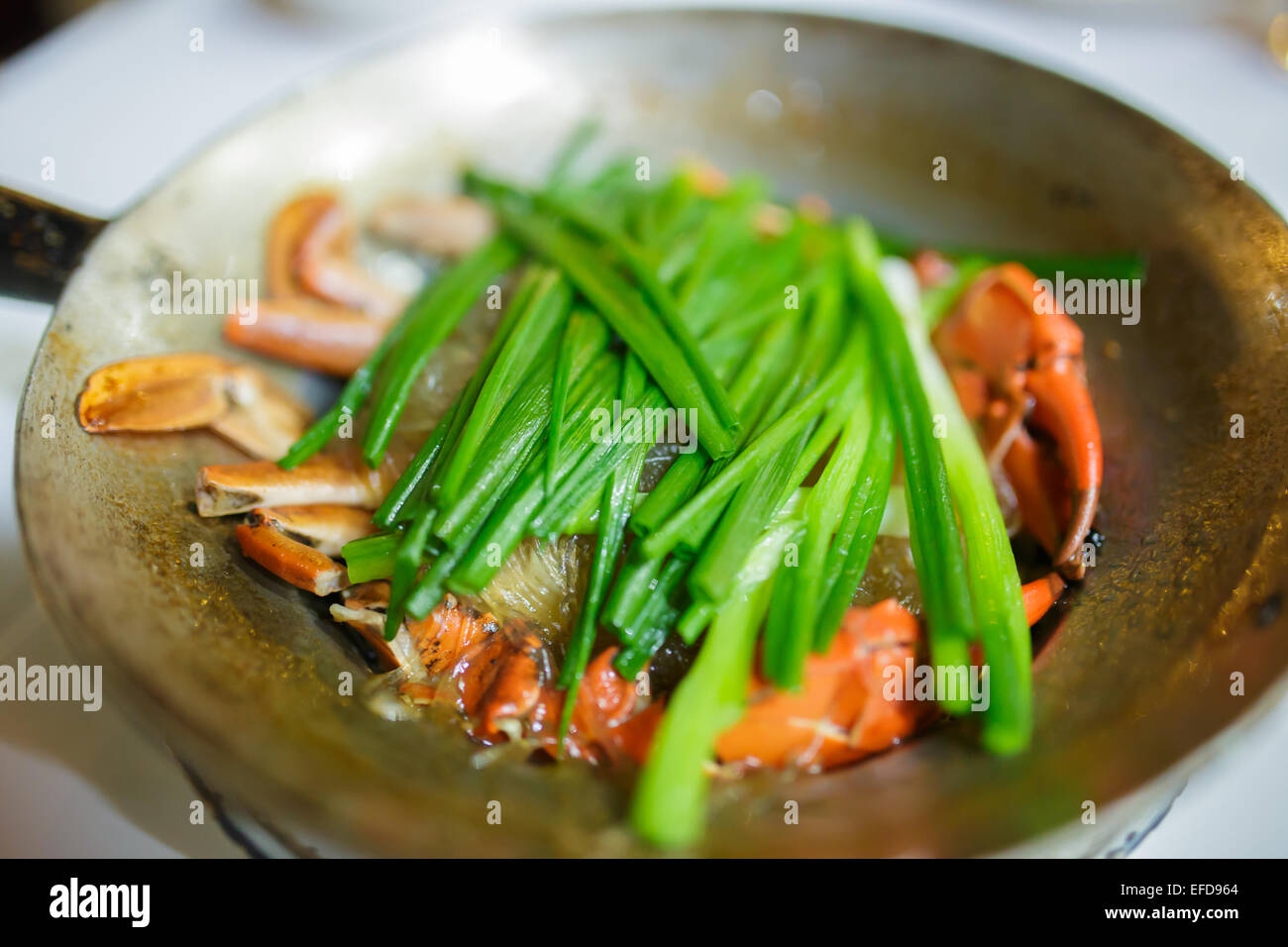 Shell crab noodle hi-res stock photography and images - Alamy