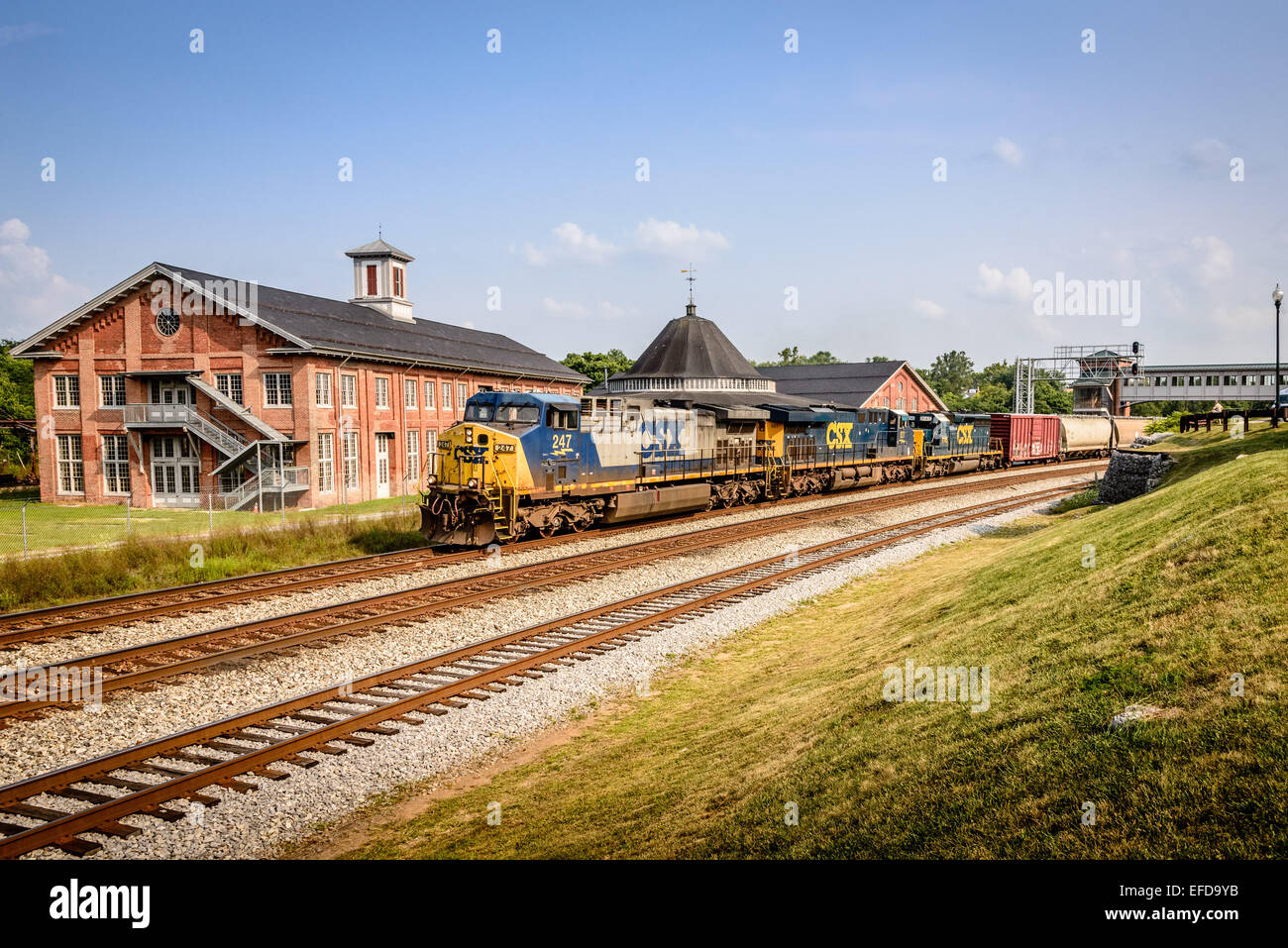 19th century locomotive shed hi-res stock photography and images - Alamy