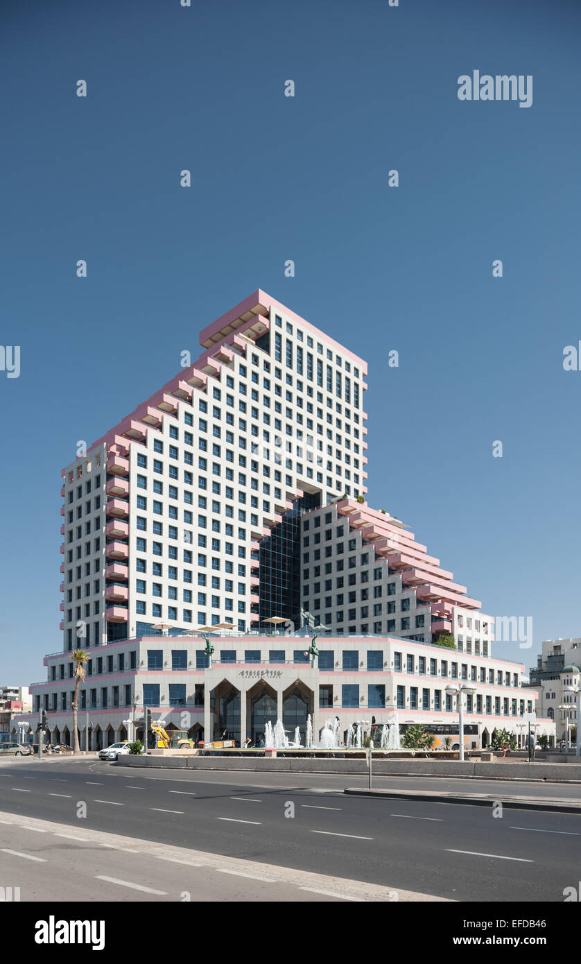 Opera building tel aviv israel hi-res stock photography and images - Alamy