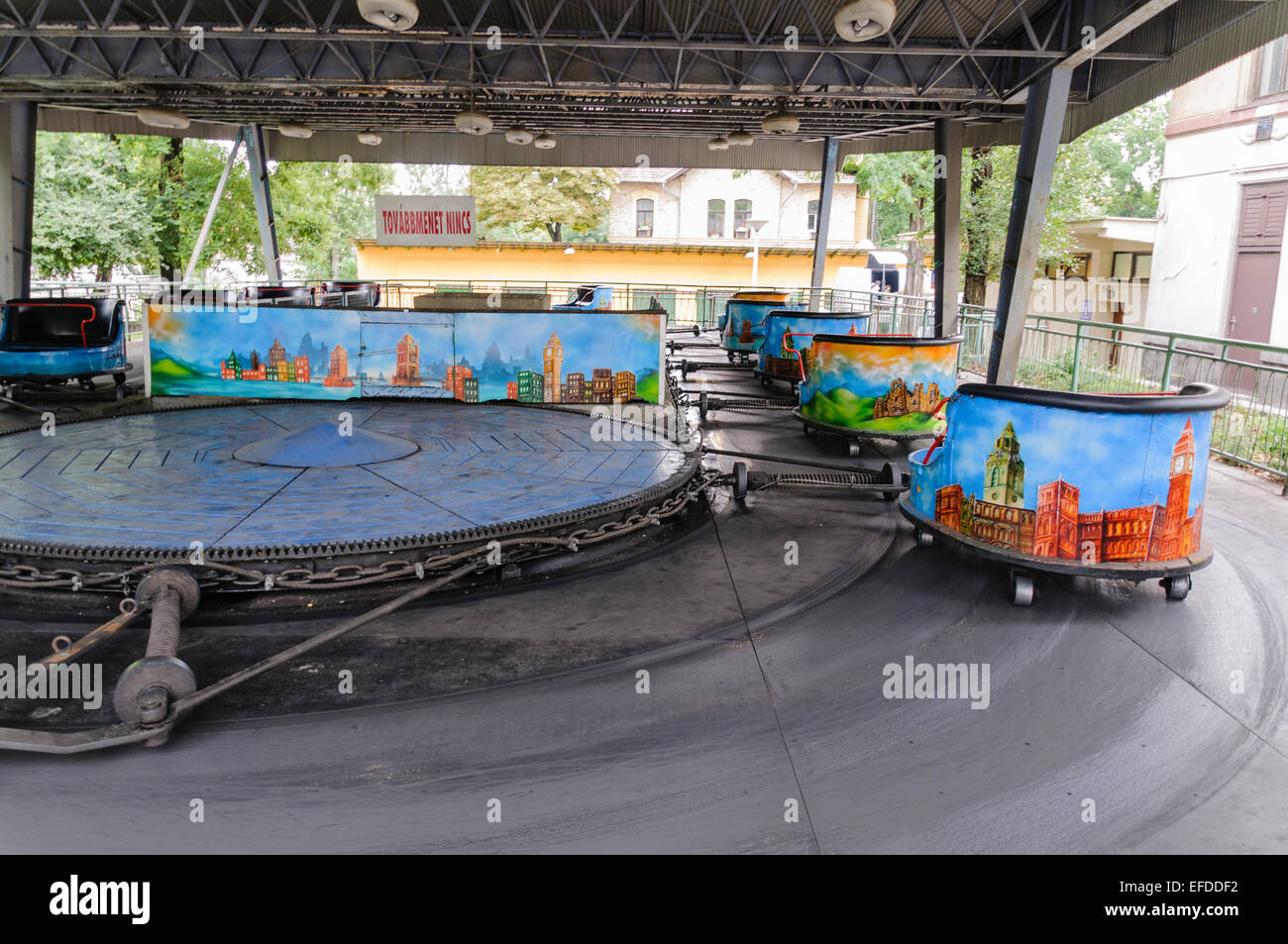 Very old and dangerous ride in Vidam Park (Holnemvolt Park) Budapest ...