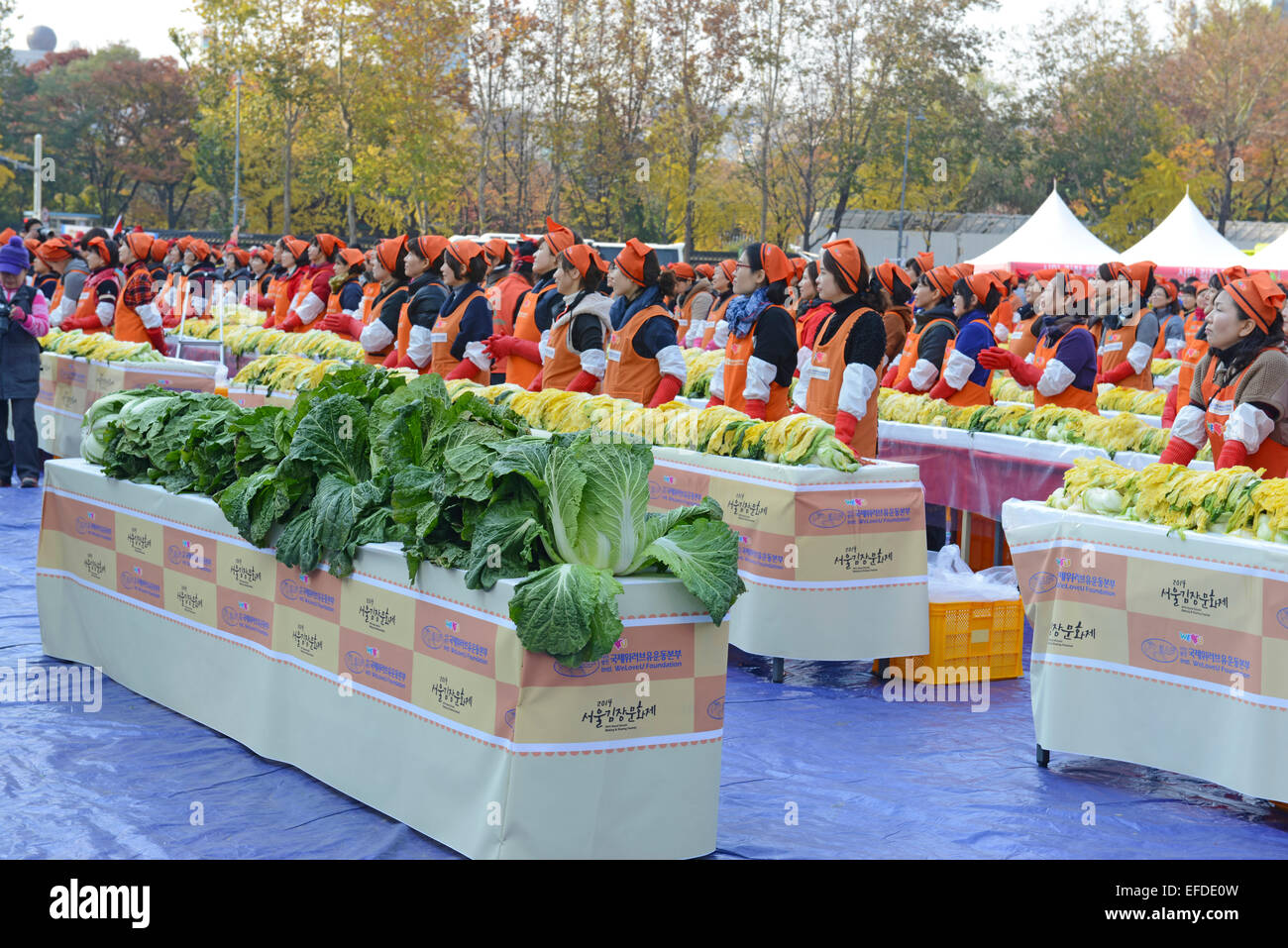 Seoul food festival hi-res stock photography and images - Alamy