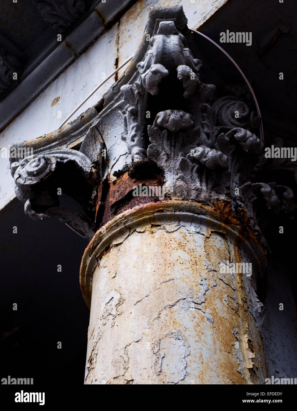 Cast iron column hi-res stock photography and images - Alamy