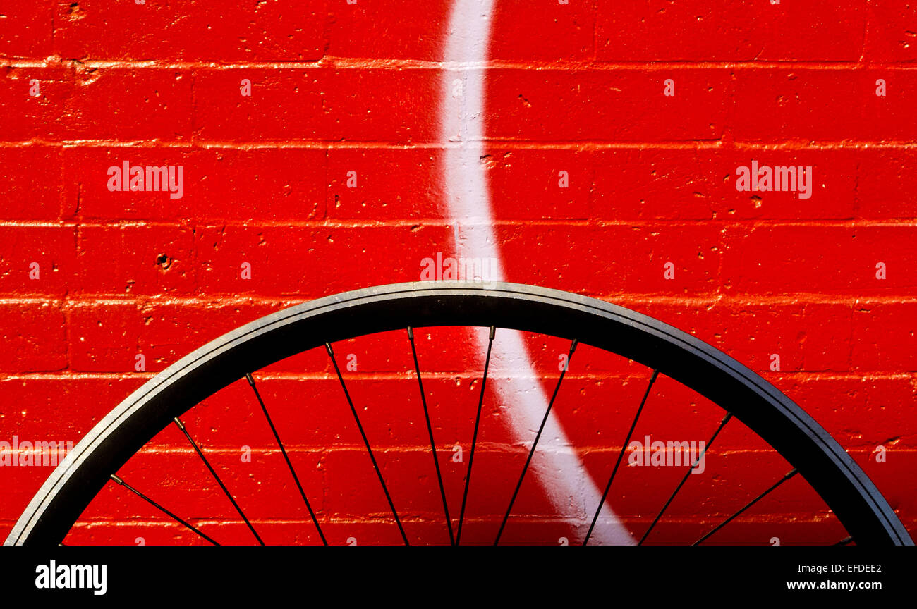 Wheel with spokes hi-res stock photography and images - Alamy