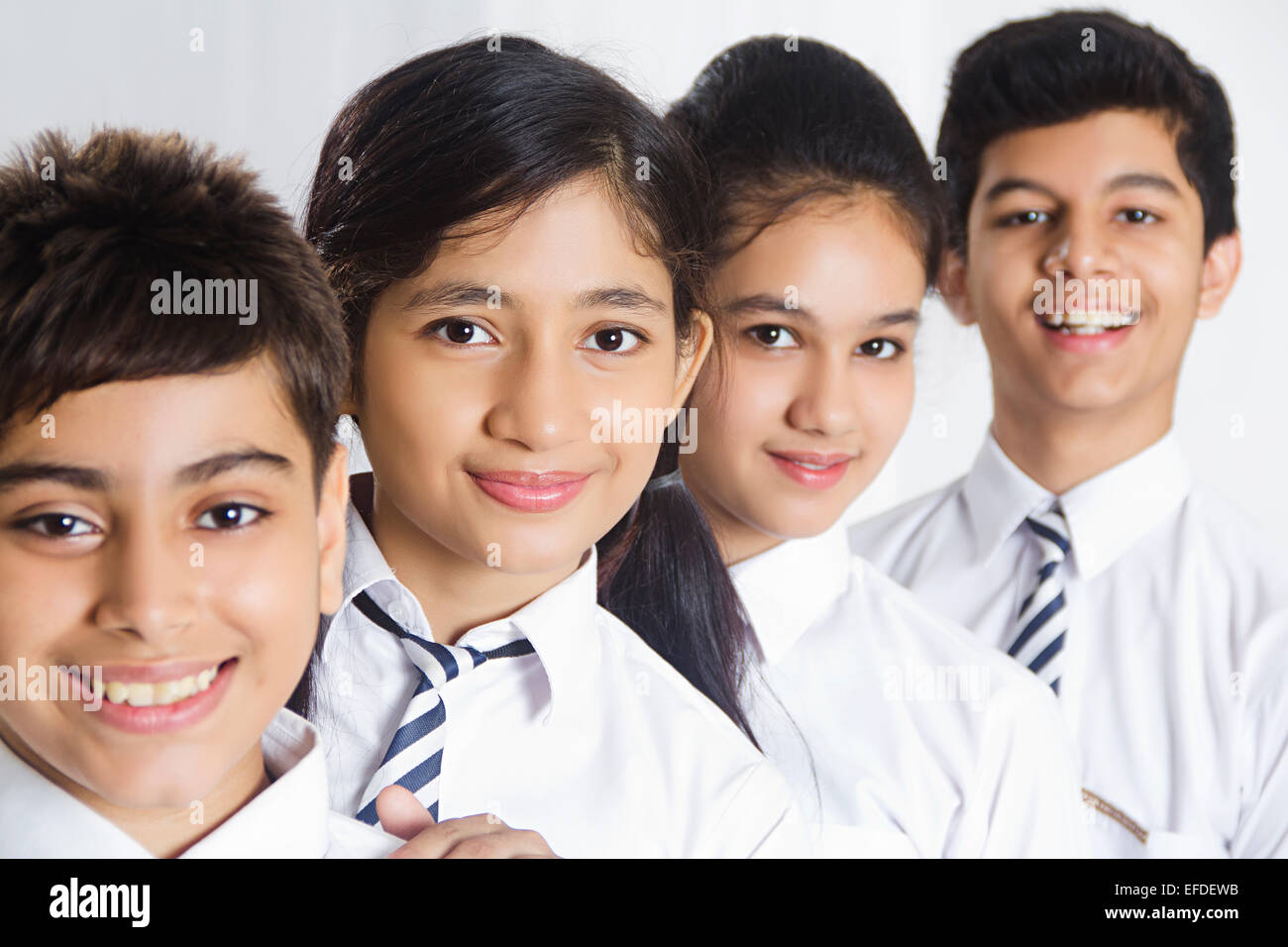 indian school friends students Queues standing Stock Photo - Alamy