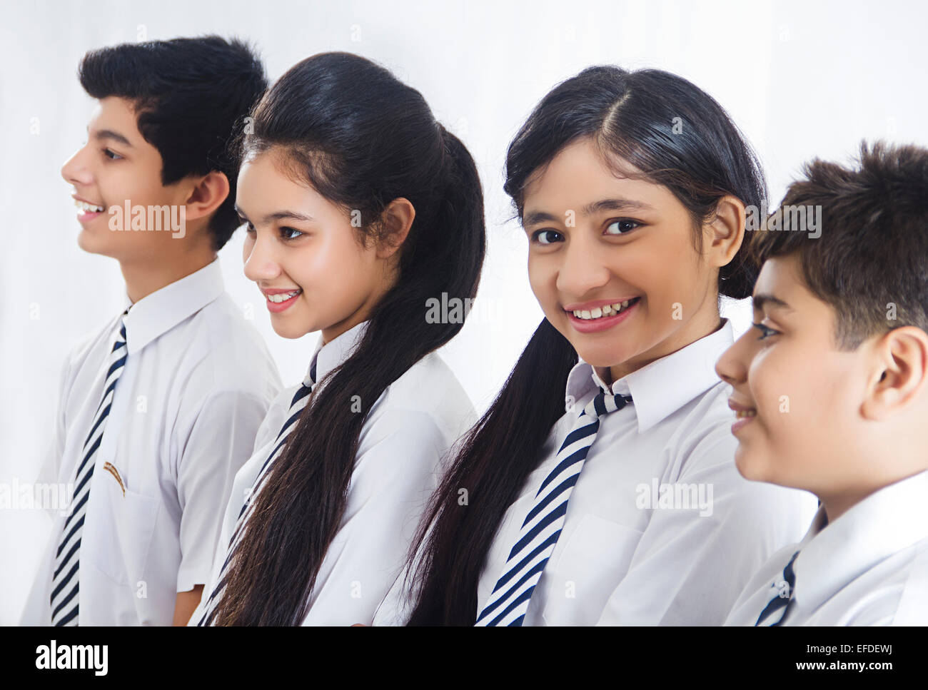 indian school friends students Queues standing Stock Photo - Alamy