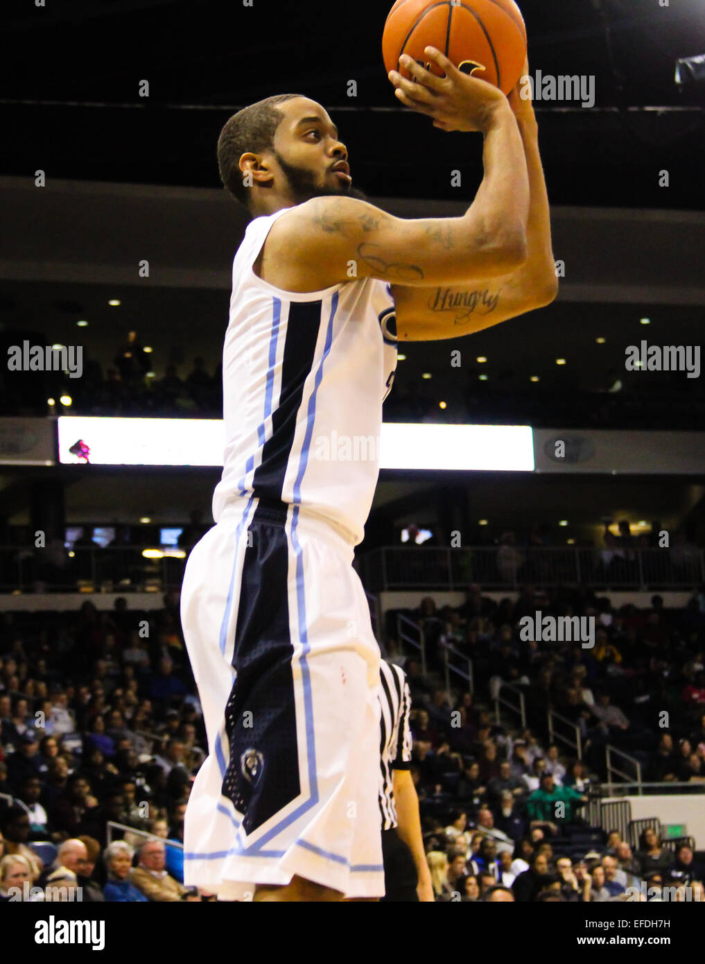 Old Dominion Monarchs guard Aaron Bacote (1) shoots the ball in the ...