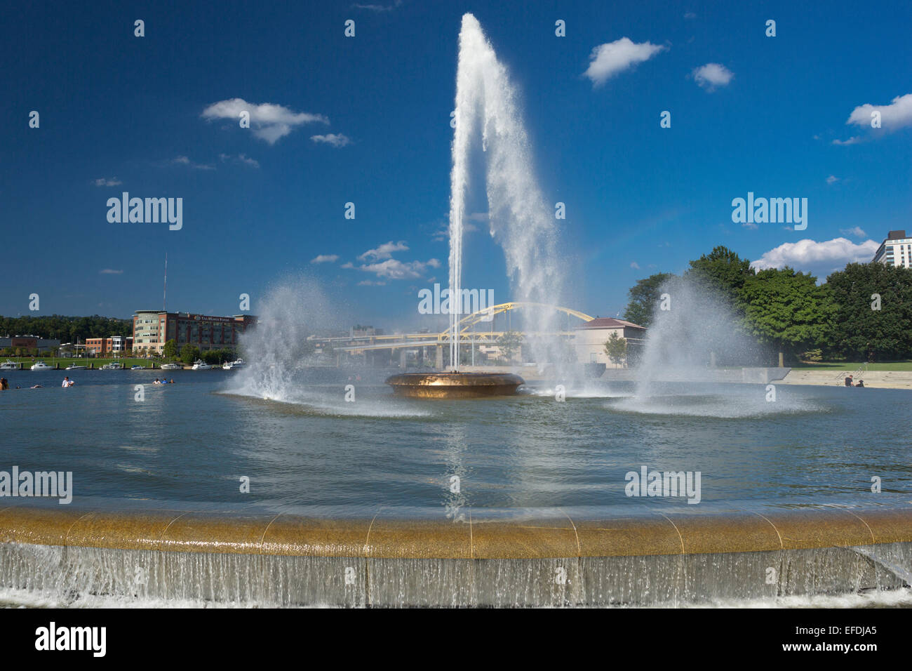 FOUNTAIN POINT STATE PARK DOWNTOWN PITTSBURGH PENNSYLVANIA USA Stock ...