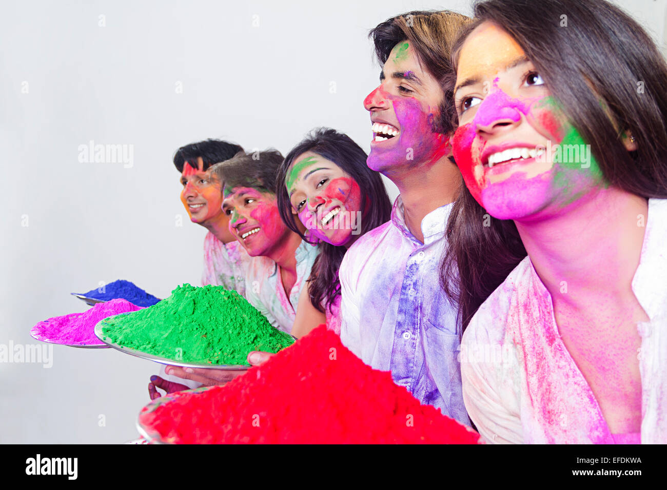 indian friends group Holi Festival Greeting Stock Photo - Alamy