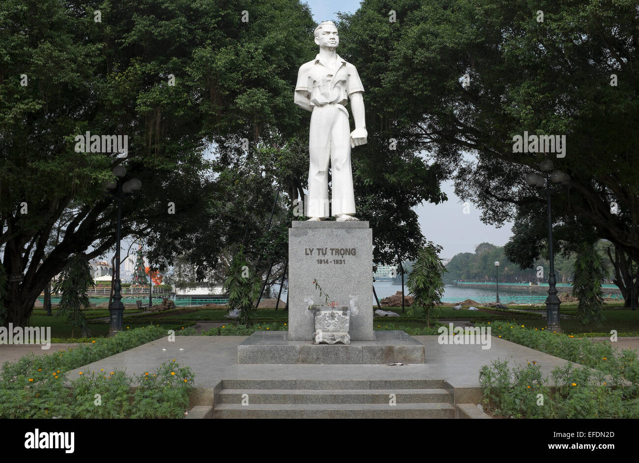 Statue of Ly Tu Trong Hanoi Vietnam Stock Photo - Alamy