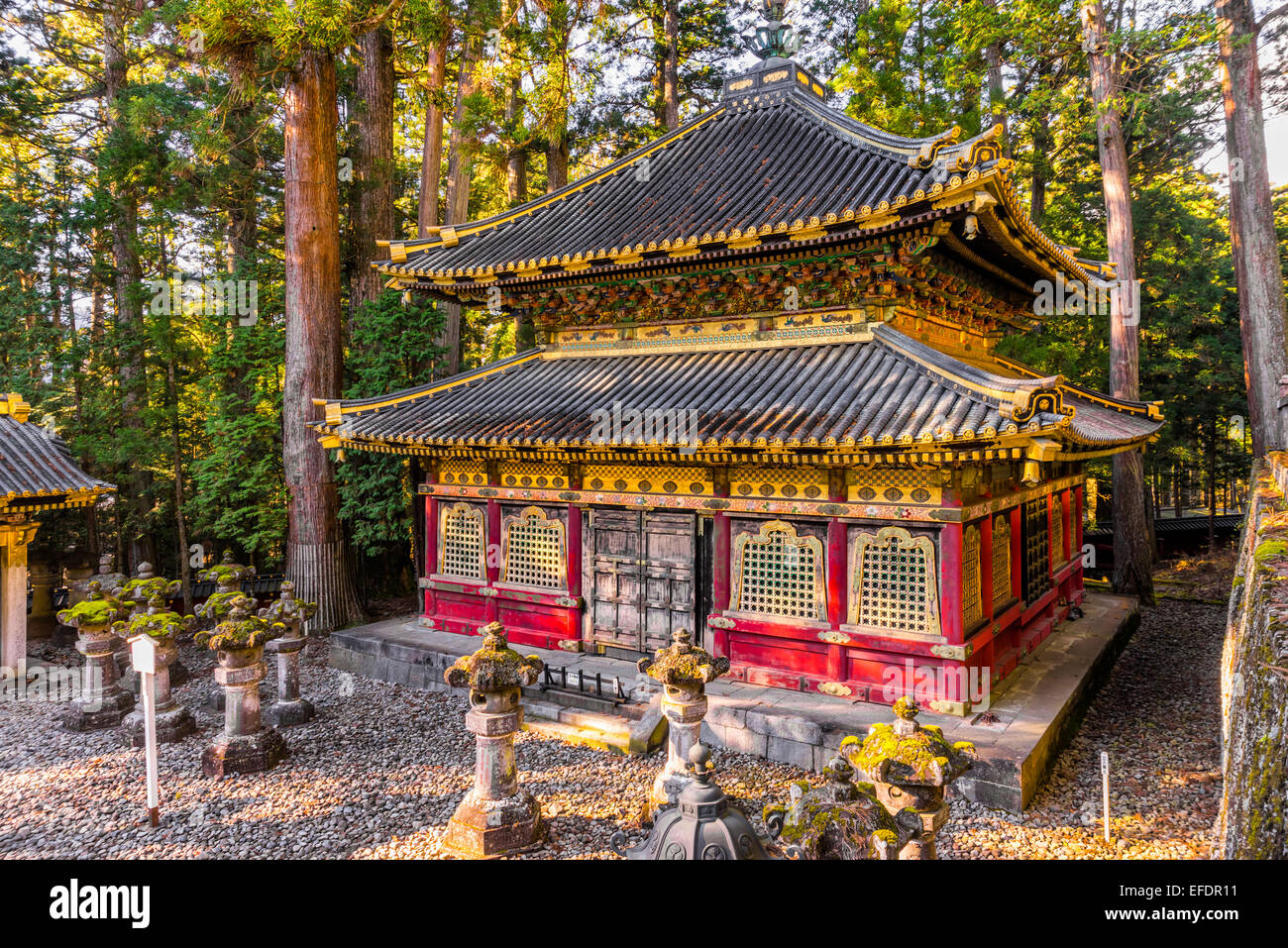 Statue of ieyasu tokugawa hi-res stock photography and images - Alamy