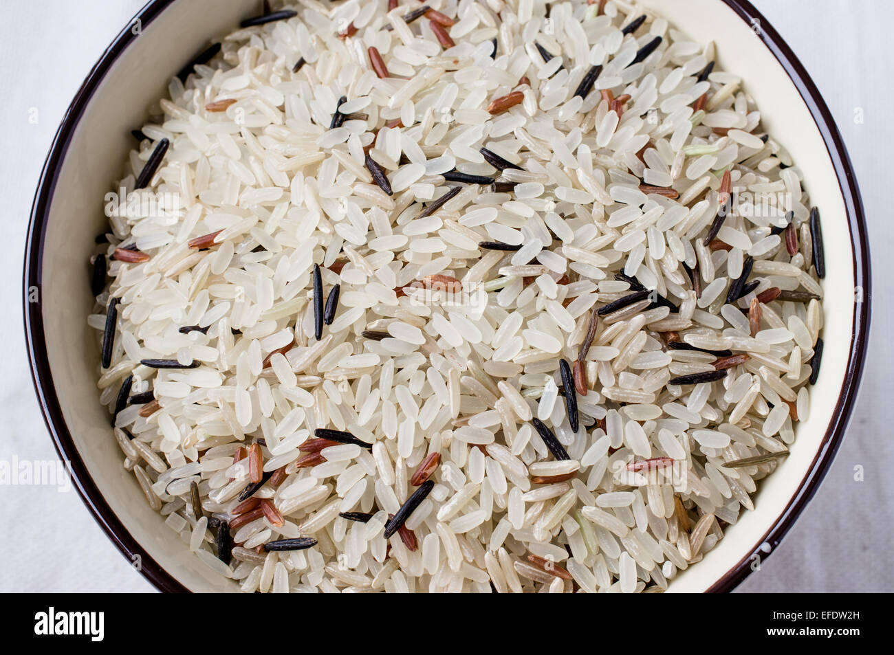 Mix of different species and varieties of rice Stock Photo - Alamy
