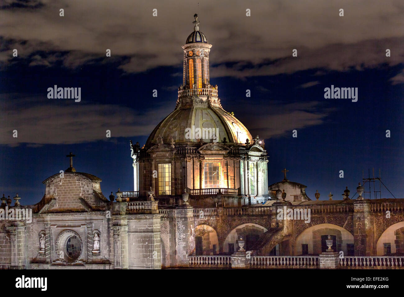 Metropolitan Cathedral Dome Zocalo, Center of Mexico City, at Night ...
