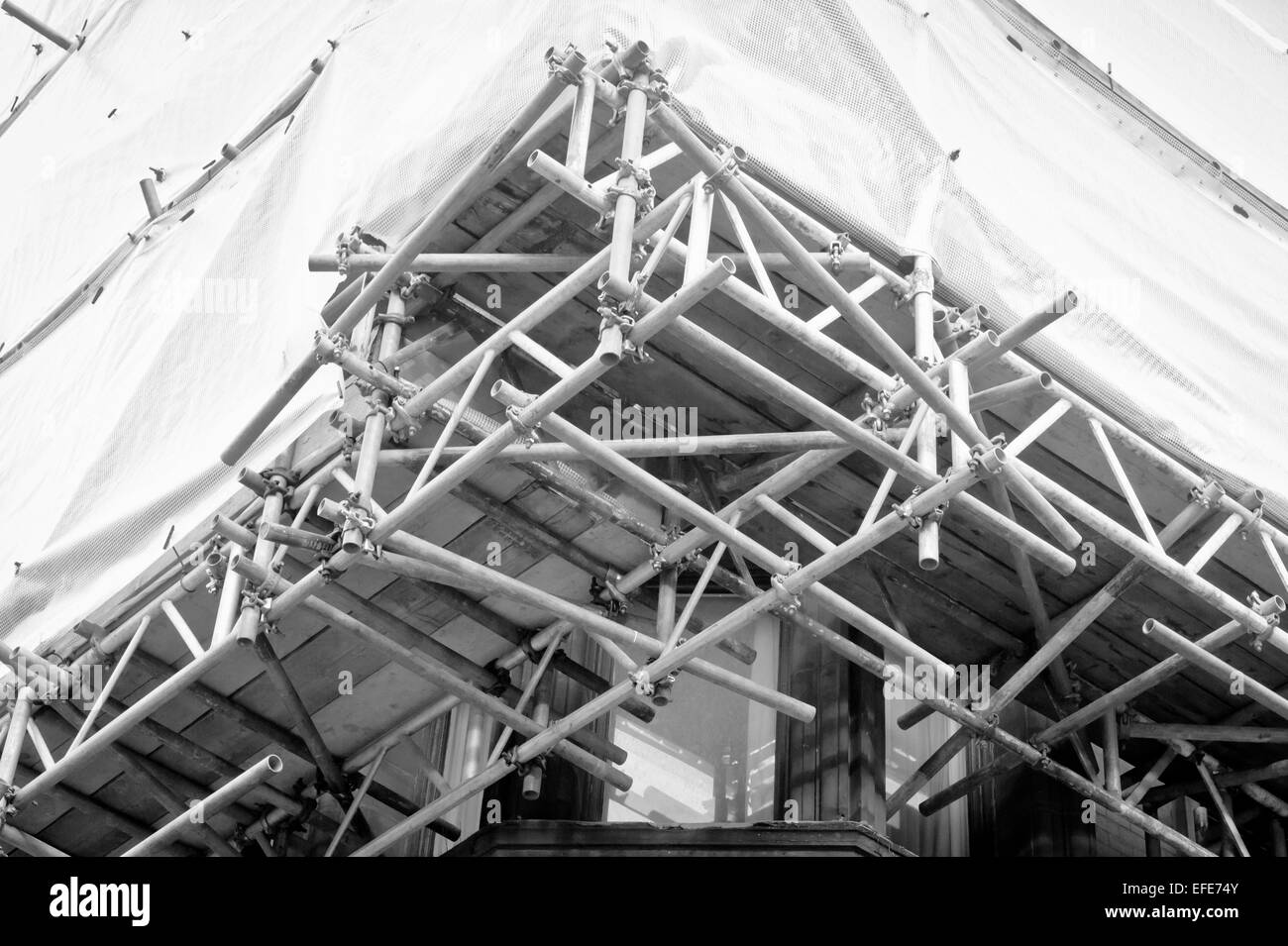 Scaffolding Black and White Stock Photos & Images - Alamy