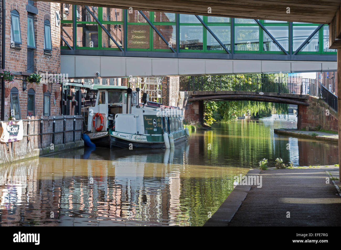 Chester england canal hi-res stock photography and images - Alamy