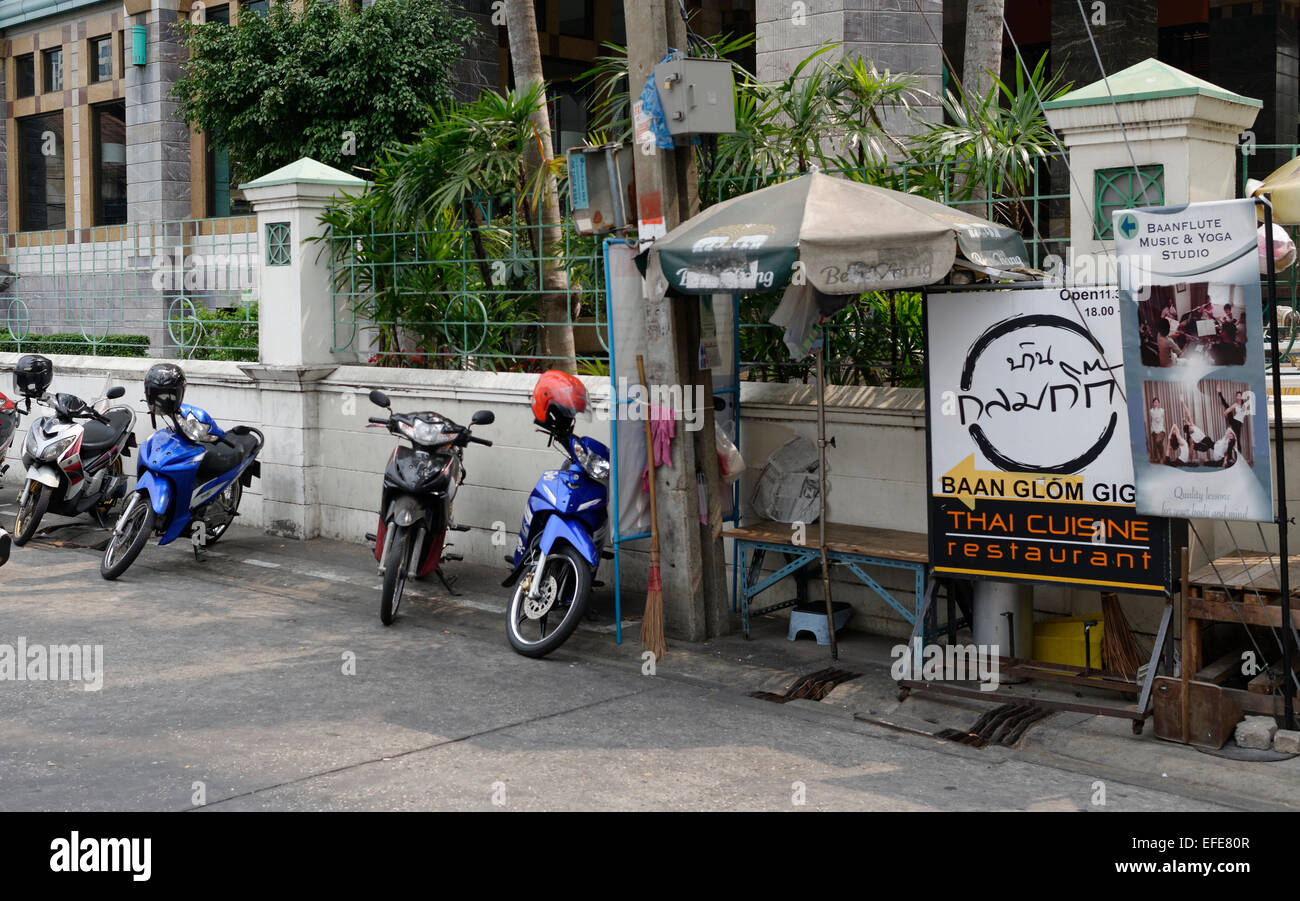 motorbike motorcycle taxi rank in Bangkok Thailand Stock Photo - Alamy