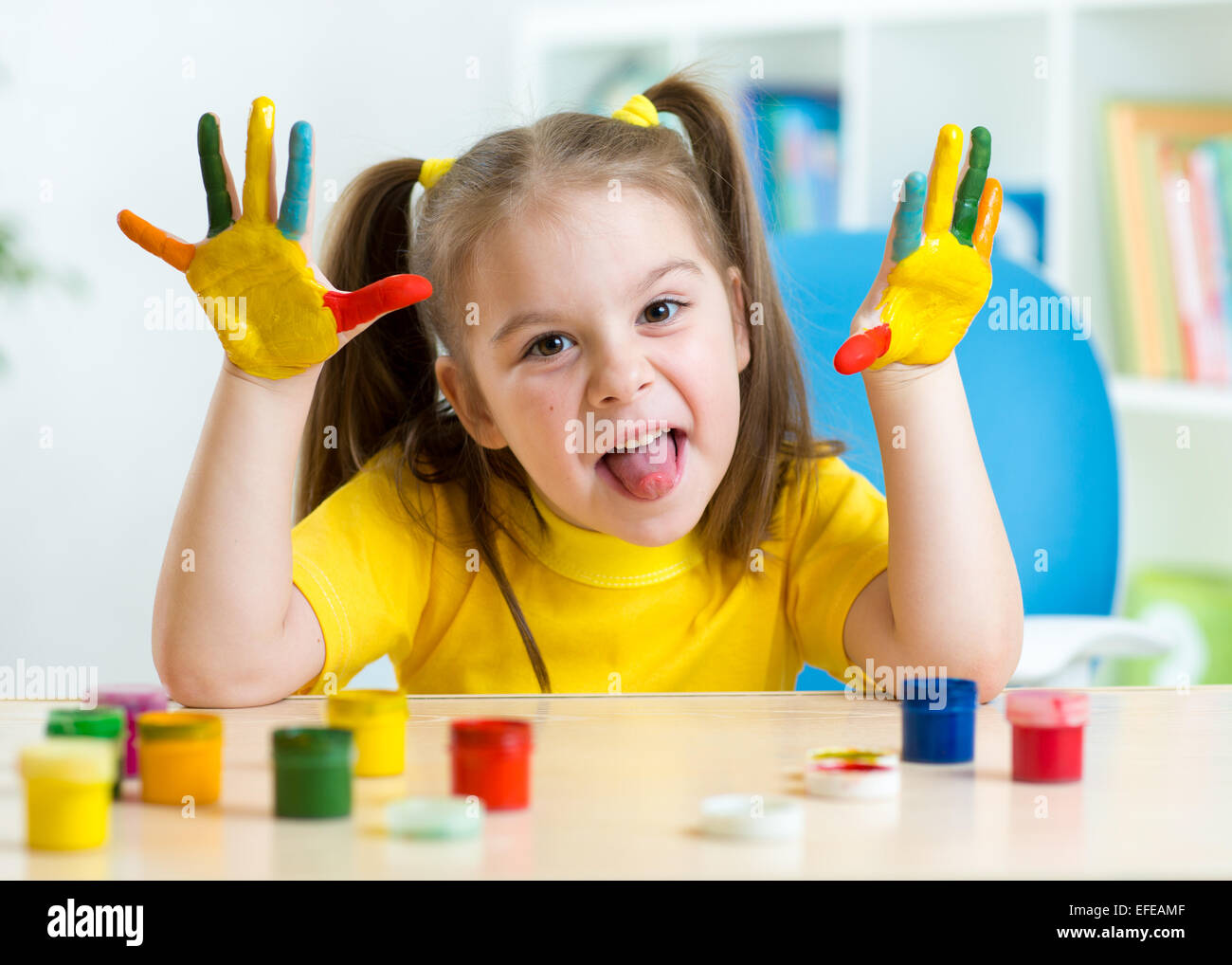 Little girl making a face hi-res stock photography and images - Alamy
